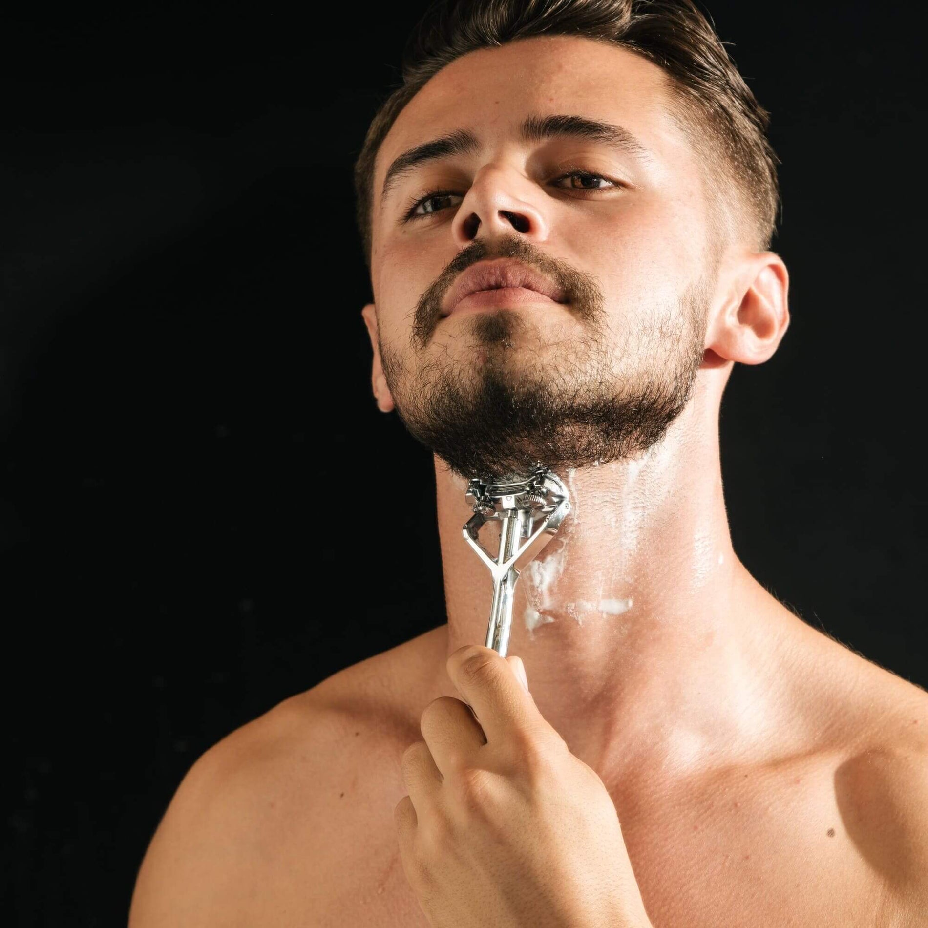 SHAVENT - gentle, plastic-free shaving with flexible head, Made in Germany